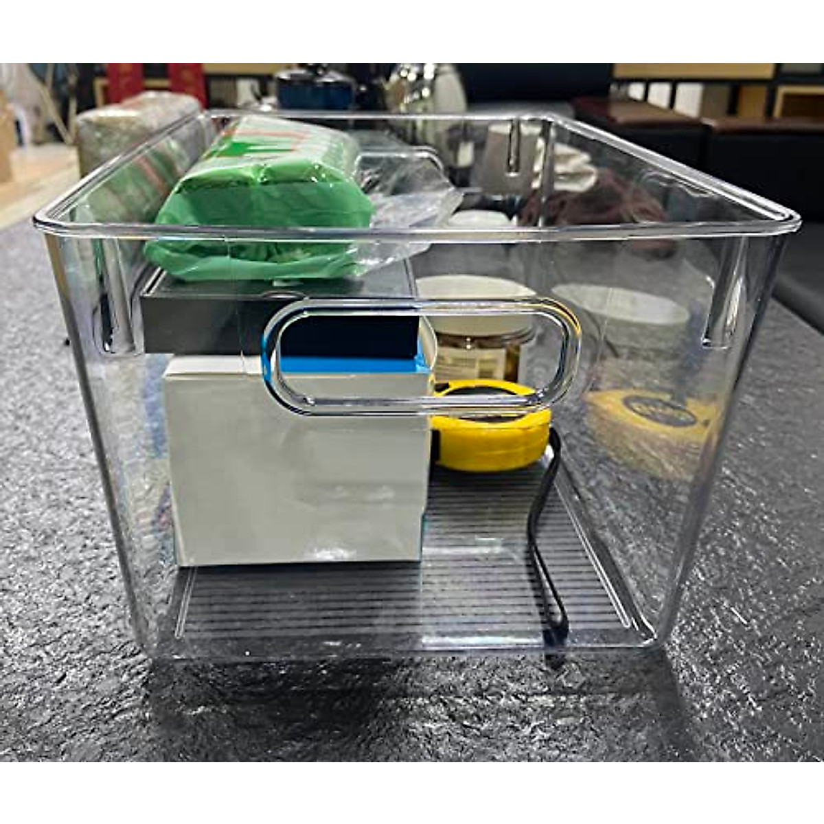 Aedericoe Clear Plastic Storage Bins 4pcs Large Clear Bin for Organizing Kitchen Pantry Storage Shelves Closet Organizers Under Sink Storage Containers