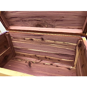 Cedar chest, hope chest, blanket box, bedroom furniture, toy chest, trunk, living room furniture