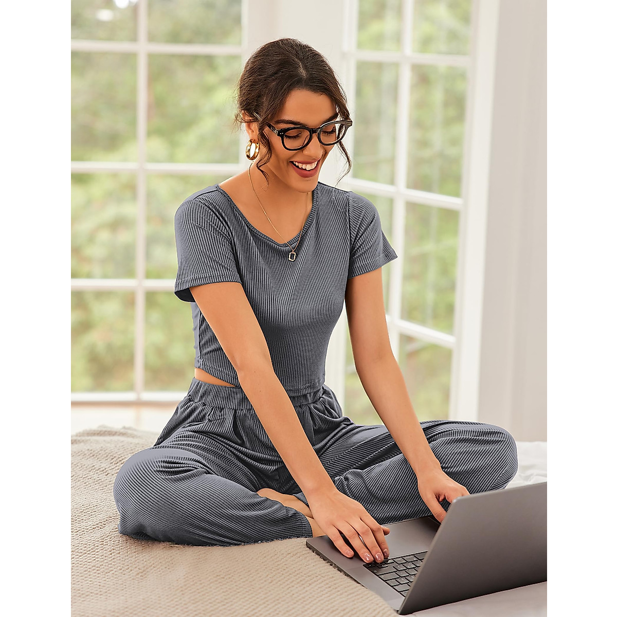 Ekouaer Women's 2 Piece Lounge Sets Short Sleeve Pajama Set Ribbed Knit Crop Top Wide Leg Pants Loungewear,Dark Gray,M