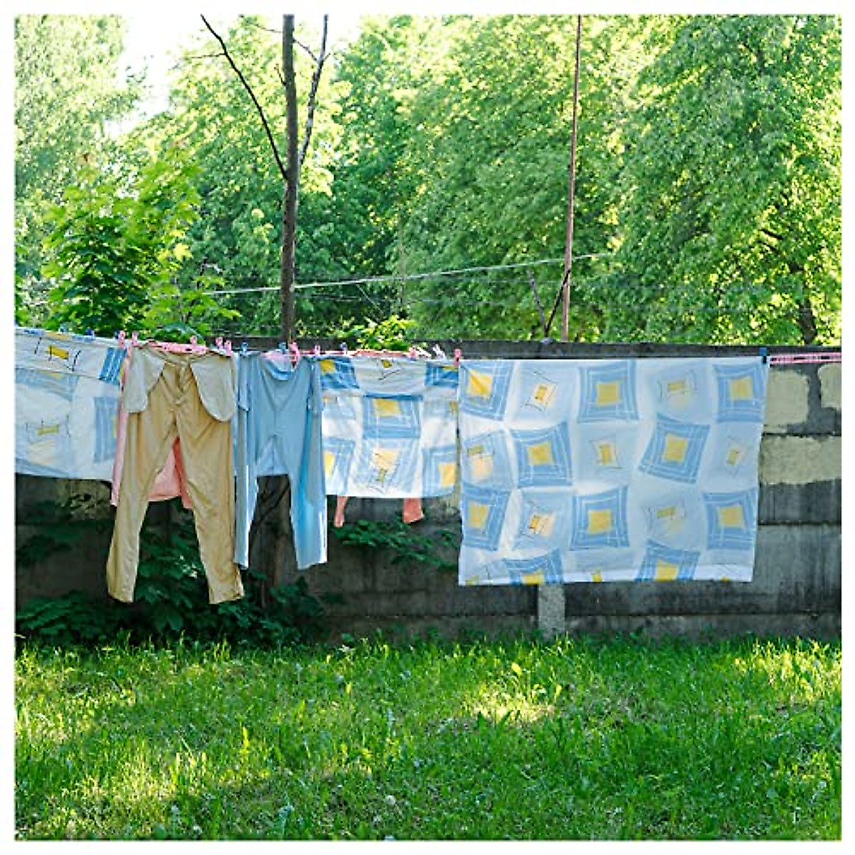 FuninCrea Washing Line 8m, Non-slip and Windproof Clothes Line, Portable Washing Line with 2pcs Stainless Hooks, Fence-Like Rope Washing Line for Indoor Outdoor Camping Traveling (pink)