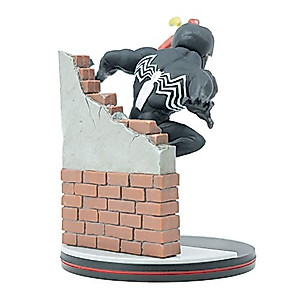 QMx Marvel's Venom Q-Fig Diorama Figure