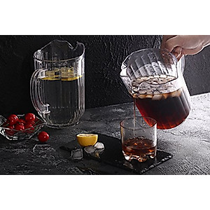 New Star Foodservice 46106 Resturant-Grade Polycarbonate Plastic Water Pitcher, 60 oz, Clear