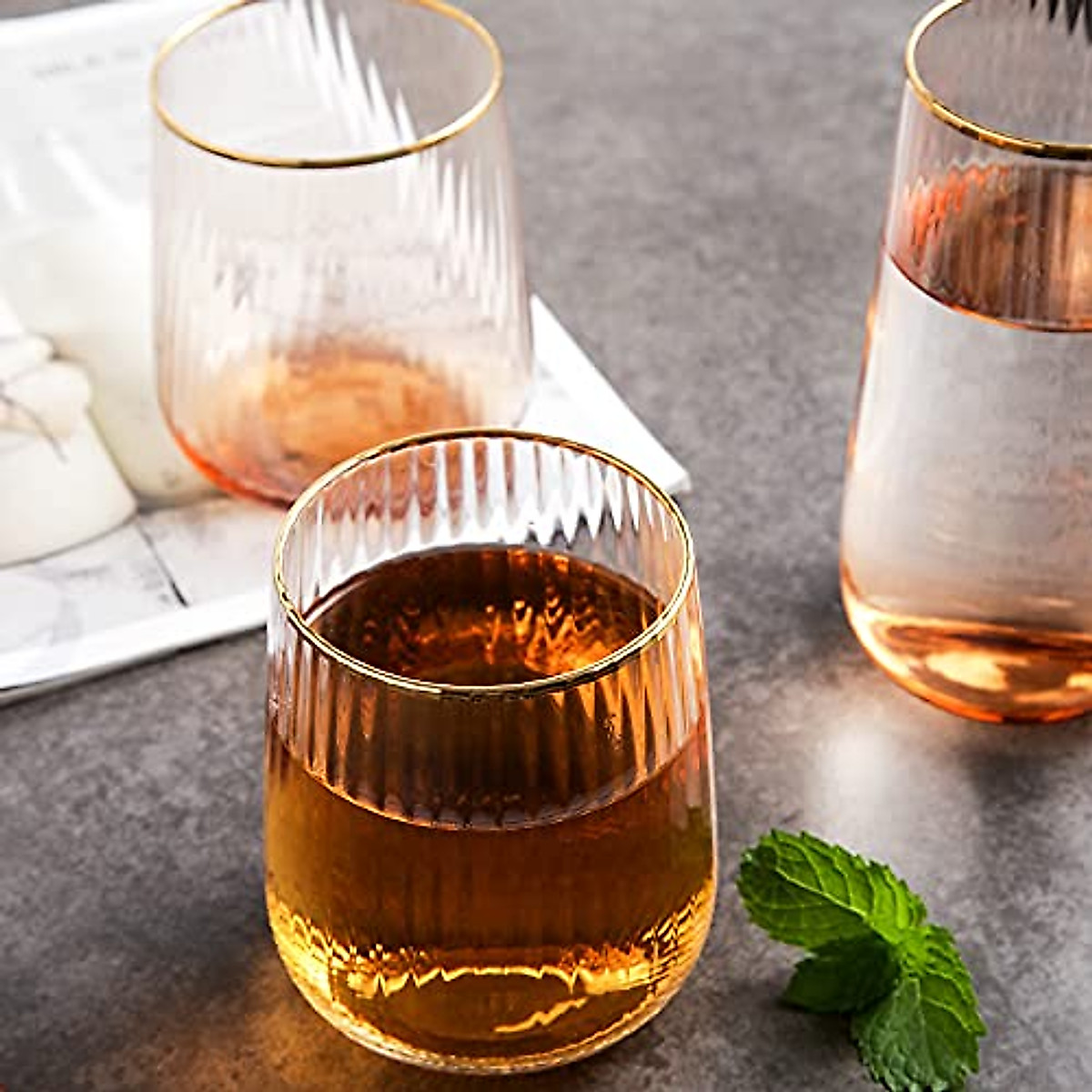 Lysenn Stemless Wine Glasses Set of 4 - Premium Hand Blown Drinking Glasses for White and Red Wine - Elegant Vertical Stripe and Gold Rim Design - Clear 15oz