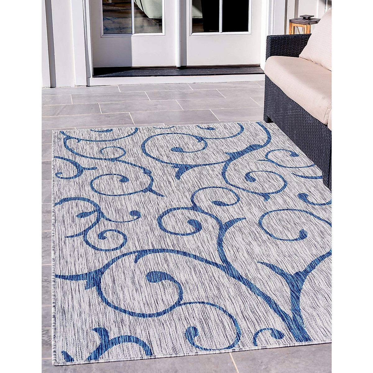 Unique Loom Outdoor Botanical Collection Area Rug - Curl (7' 1" x 10' Rectangle, Gray/ Navy Blue)