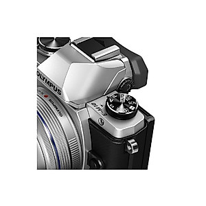 Olympus OM-D E-M10 with M.Zuiko ED 14-42mm 1:3.5-5.6 EZ Lens - Silver - International Version (No Warranty)