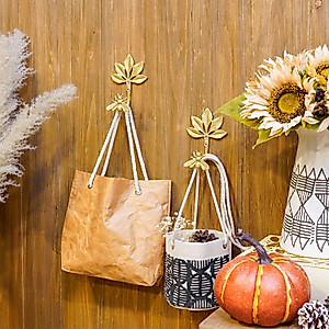 SOFFEE DESIGN Set of 2 Wall Mounted Metal Coat Hooks, Gold Bee Leaf Hanging Rack Hooks for Entryway, Bathroom, Bedroom Farmhouse Decoration