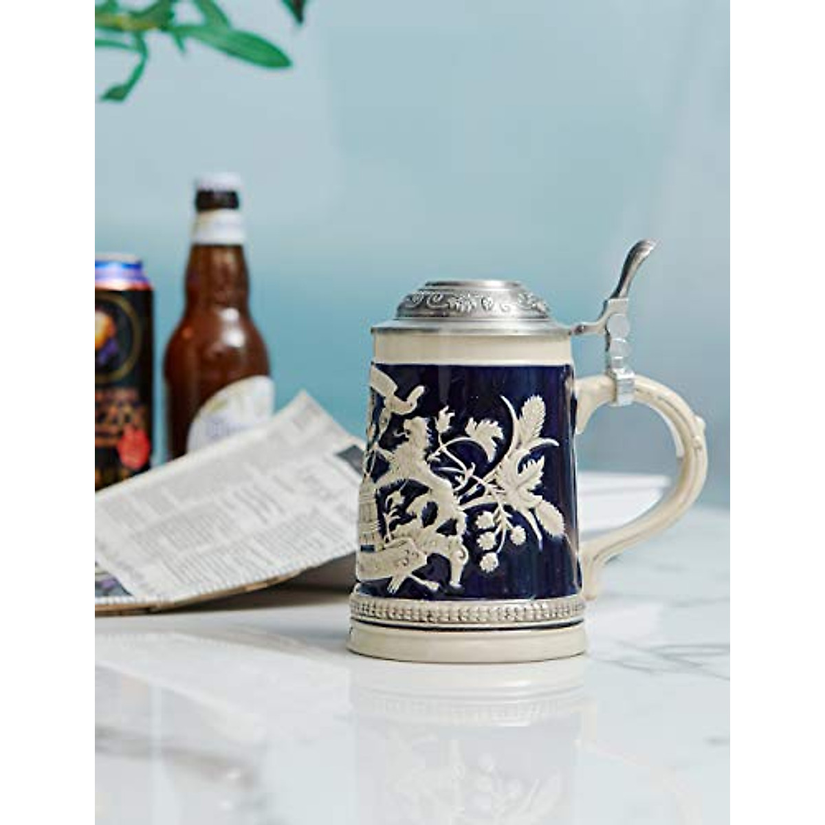 HAUCOZE Beer Stein Mug German Bavarian Drinking Stanley Drinking Mug with Lid for Man 0.6Liter