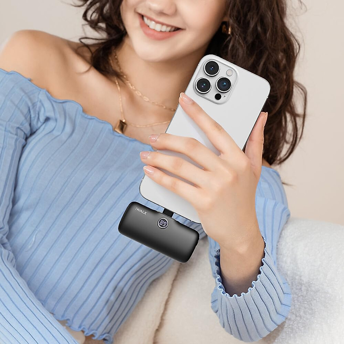 iWALK Portable Charger 4800mAh 20W USB C Power Bank Small Fast Charging Docking Battery Pack with LED Display Compatible with iPhone 15,15 Plus,15 Pro,15 Pro Max,Black