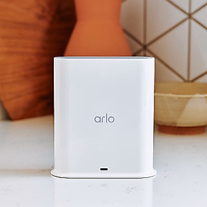 Arlo Pro SmartHub Certified Accessory - Connects Cameras to Wi-Fi, Works Ultra 2, Ultra, Pro 5S 2K, Pro 4, Pro 3, Pro 2, Essential VMB4540 (Renewed)