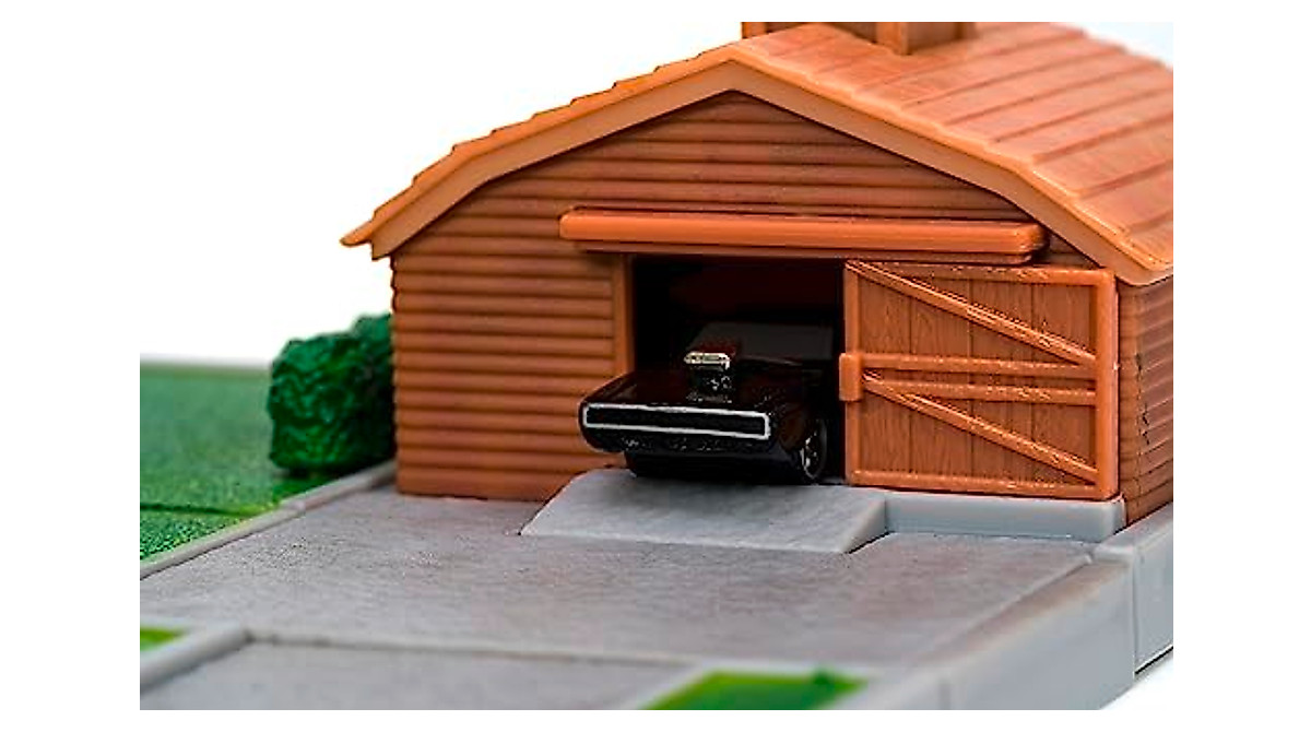 Toretto's Fast & Furious Garage Playset with Nano Vehicles