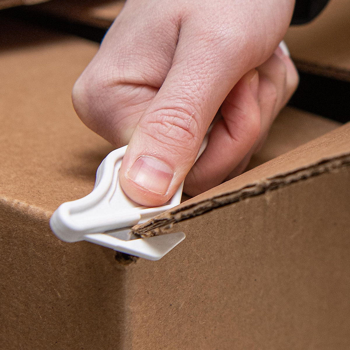 Klever Excel PLUS Wide Cut Safety Cutter, Carbon Steel Blade, Cuts Boxes, Film, Tape, and More, Utility Knife, Orange, 20/pk (PLS-400-30G)