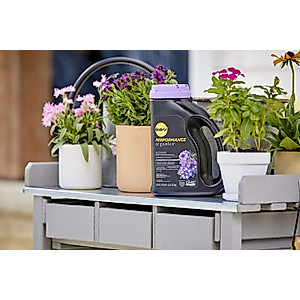 Miracle-Gro Performance Organics Blooms Plant Nutrition Granules - Plant Food with Natural & Organic Ingredients, for Flowering Plants, 2.5 lbs.