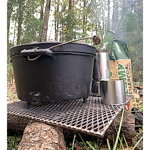 Bayou Classic Pre-Seasoned Cast Iron Dutch Oven w/ Feet Features Flanged Camp Lid Stainless Coil Wire Handle Grip, 8-qt Perfect For Baking Frying One-Pot Meals Stews and Chili