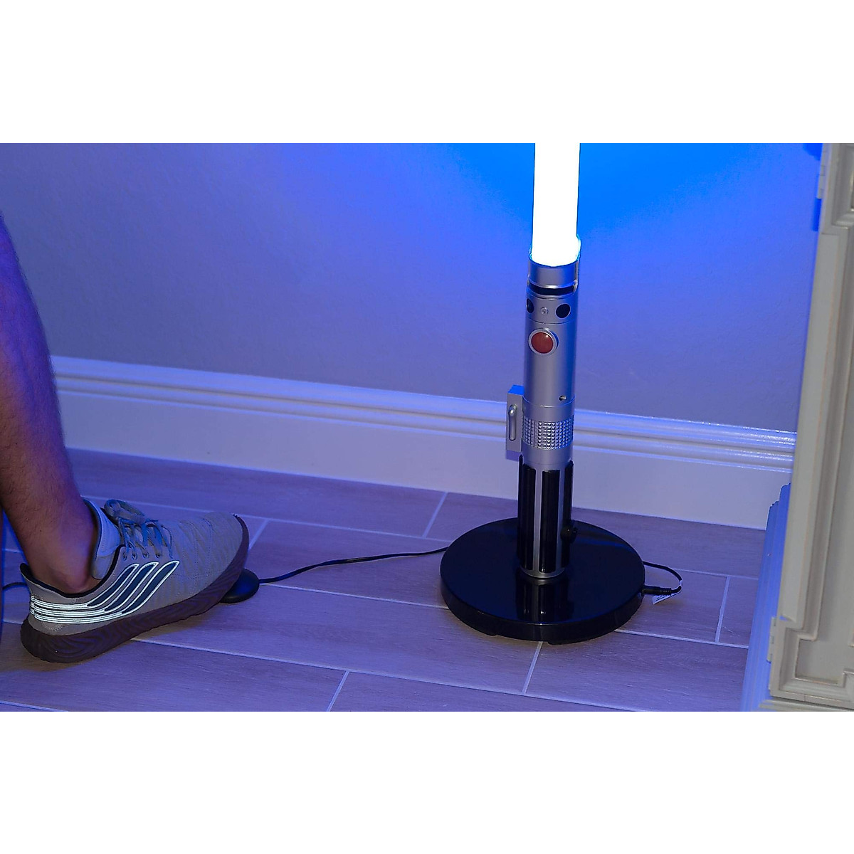 Star Wars Luke Skywalker Lightsaber Floor Lamp | Mood Light | 5-Feet Tall