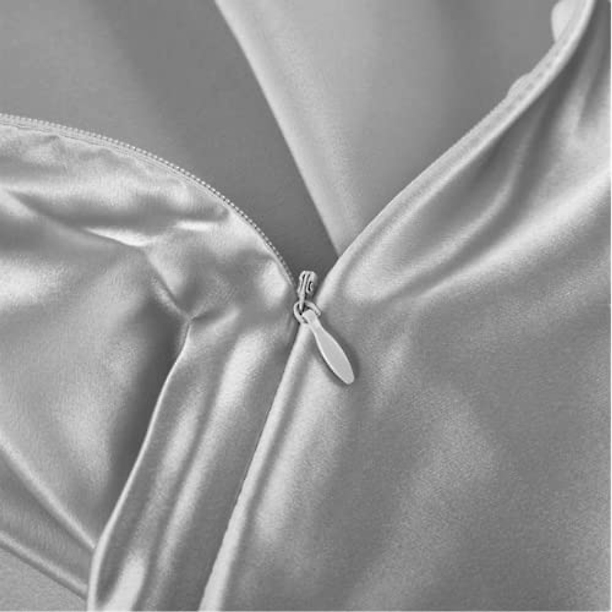 Pure Silk Pillowcase for Hair and Skin Made in USA, 22 Momme Zippered Silk Pillow Cases Standard Size, 6A Grade Organic Silk, Hypoallergenic, Anti Acne (Standard, Grey)