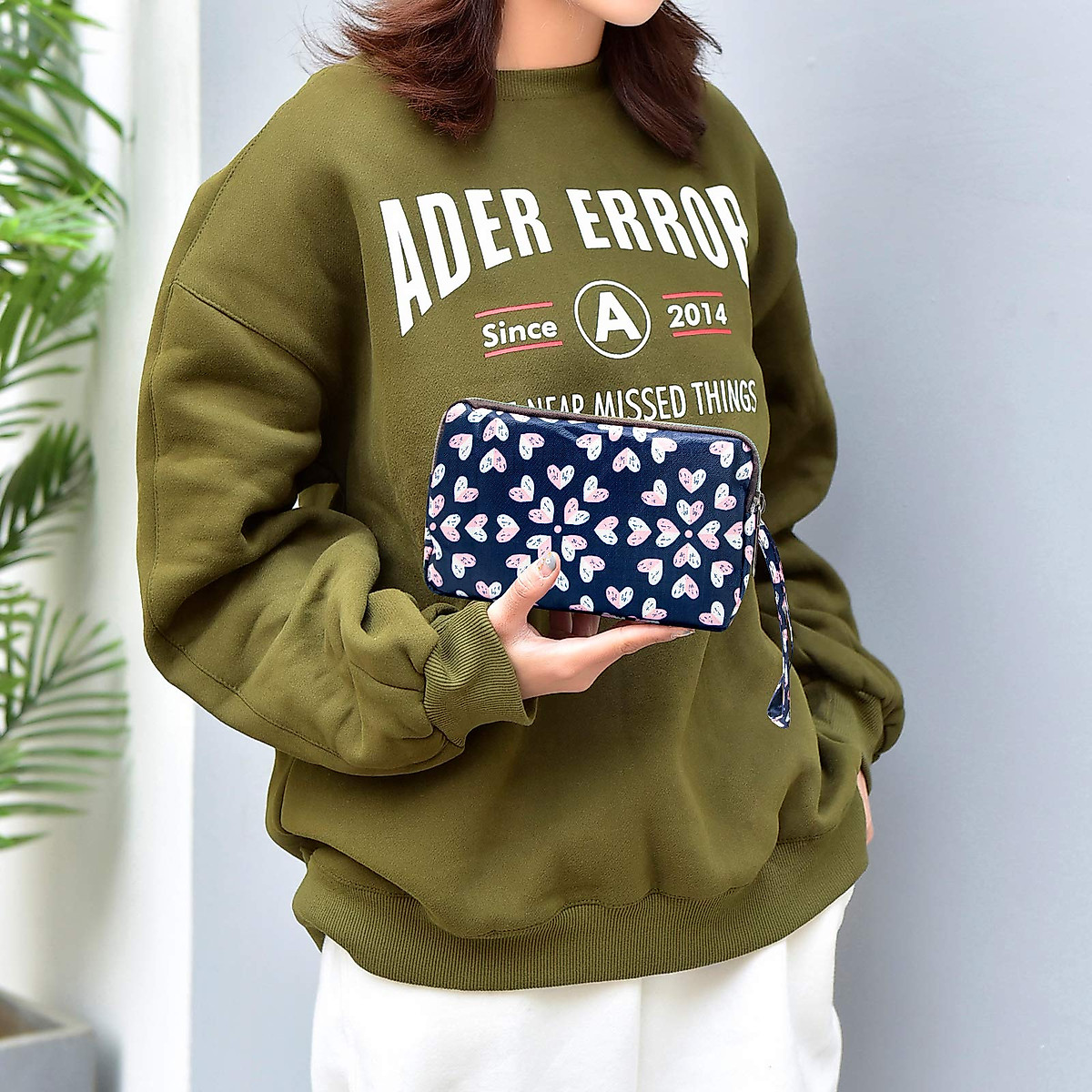 BIAOTIE Large Capacity Wristlet Wallet - Women Printed Nylon Waterproof Handbag Clutch Purse (F-13)