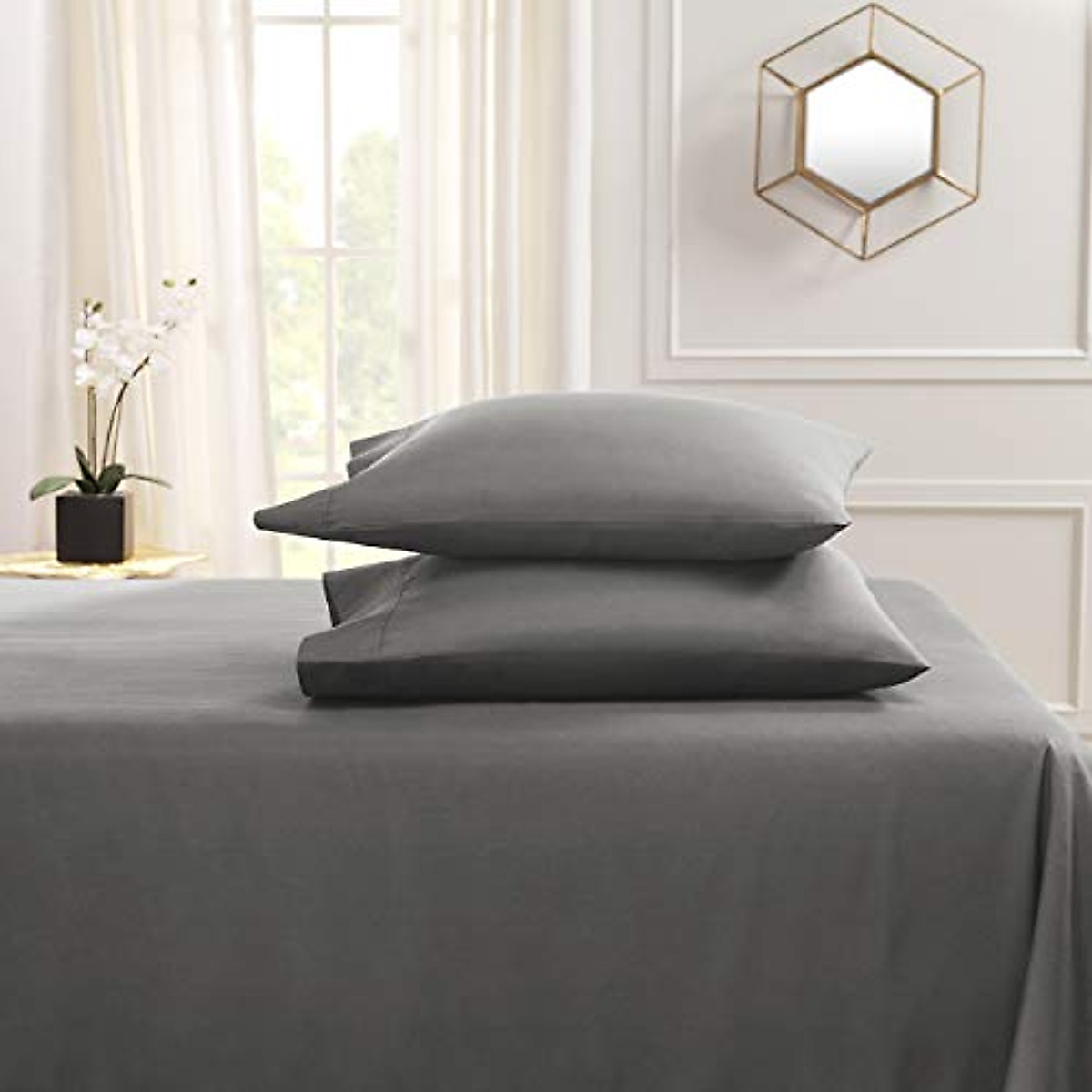Empyrean Queen Sheets - 4 PC Super Soft Bed Sheets Queen Size - Double Brushed Microfiber Queen Size Sheets - Hotel Luxury Charcoal Grey Queen Bed Sheets Set, with 4 Corner Elastic Straps