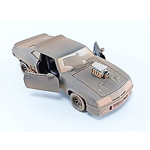 Greenlight 84052 Last of The V8 Interceptors 1973 Ford Falcon XB (Weathered Version) 1:24 Scale