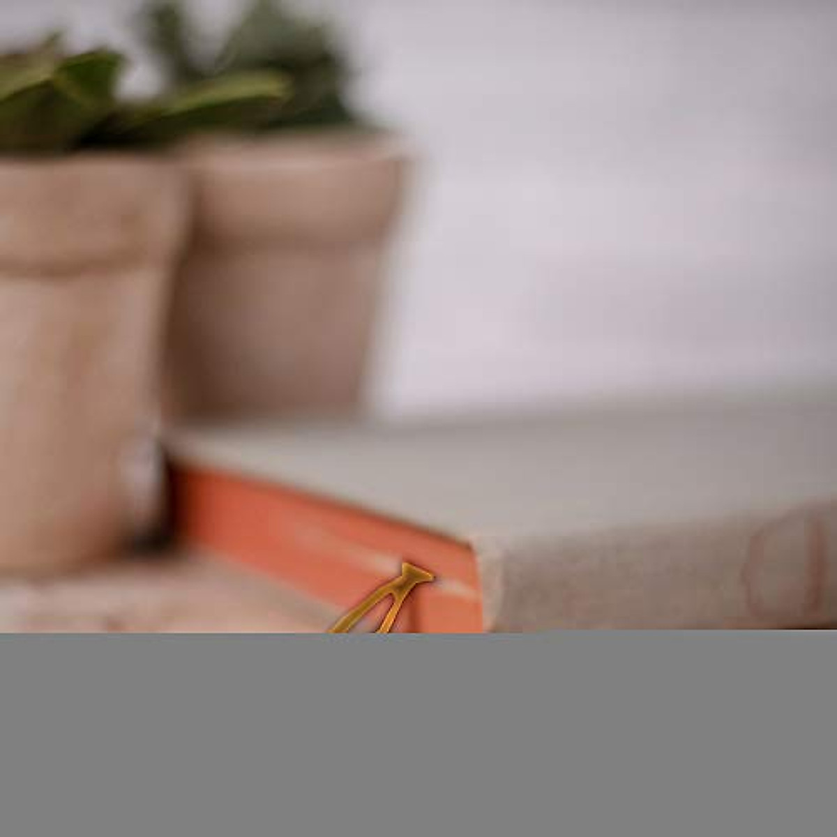 Hello Me to Remember Goldtone Kitty 6 x 2 Cardstock Bookmark with Tassel Pack of 12