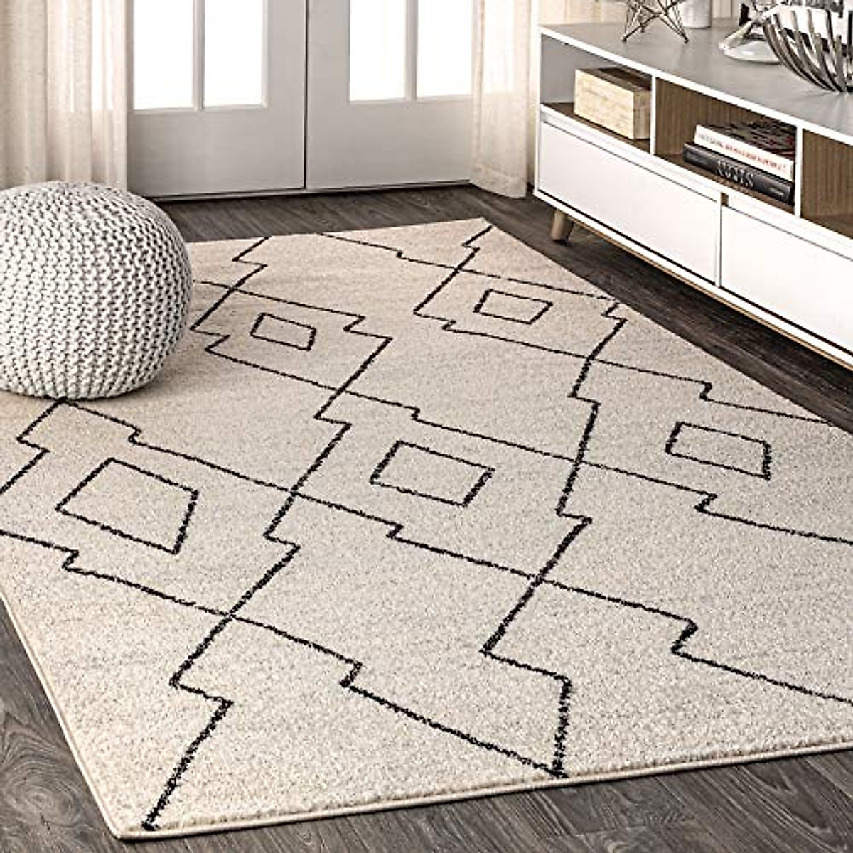 JONATHAN Y MOH202A-5 Alia Moroccan Beni Souk Indoor Farmhouse Area-Rug Bohemian Minimalistic Geometric Easy-Cleaning Bedroom Kitchen Living Room Non Shedding, 5 X 8, Cream,Black