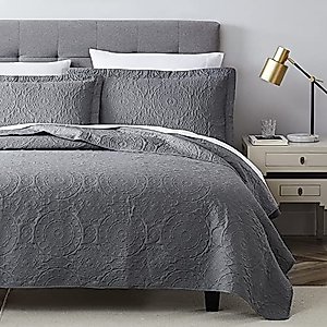 Shanghan Home Grey Quilt Set, 3 Piece King Size Soft Bedspread & Coverlet Set for All Season, Lightweight Coin Pattern Quilt Bedding Set - 100% Microfiber - 104"x94"(1 Quilt, 2 Shams)