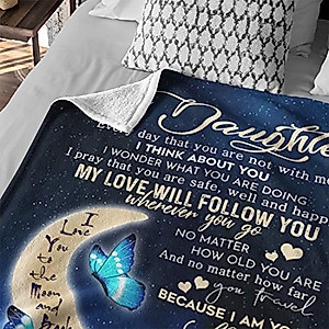 Personalized Fleece Blanket to My Daughter Everyday That You're not with Me I Think of You Best Gift for Daughter from Mom, Dad Great for Birthday Christmas Thanksgiving Graduation (Mom, Fleece)