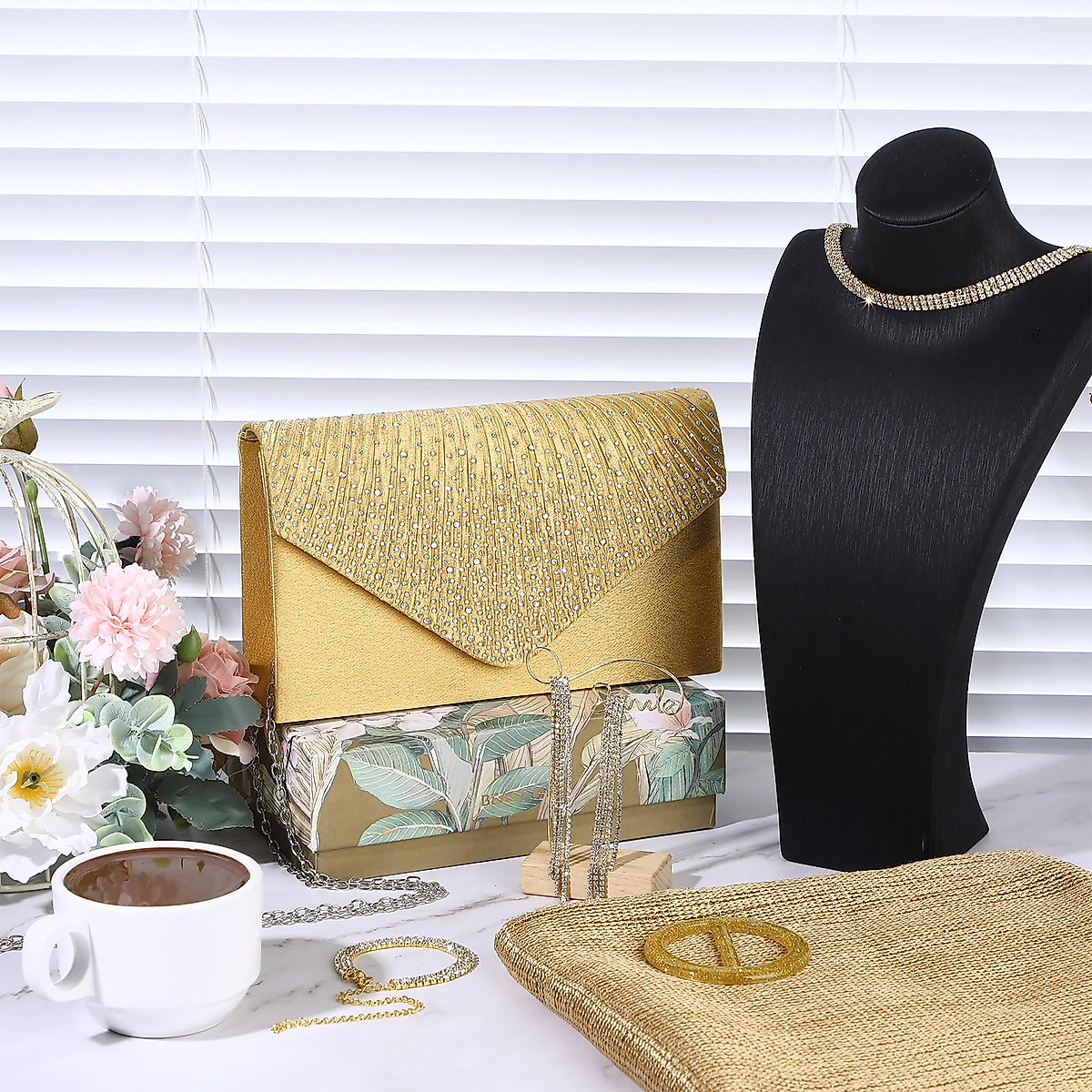 Hicarer 5 Pcs Women Accessories Including Shawls and Wraps, Evening Bag Clutch Purses, Rhinestone Jewelry Sets for Wedding(Cute Style,Gold)