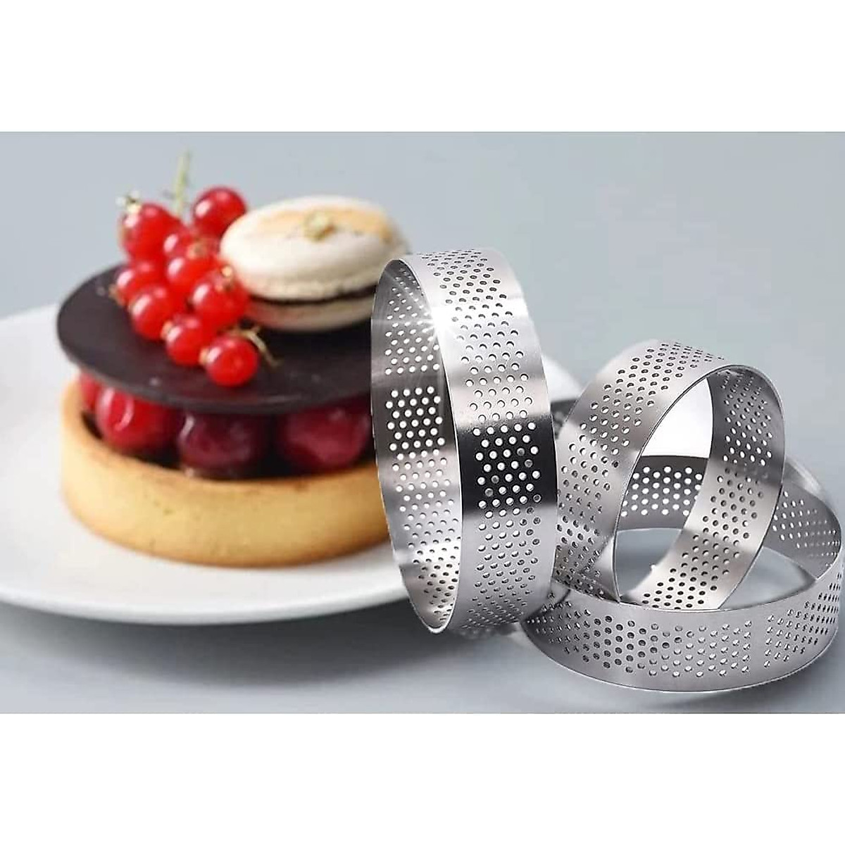 Exogio 10Pcs Circular Tart Ring 8 cm, Stainless Steel Porous Tart Bottom Ring, Heat-Resistant Perforated Pie Cake Mousse Mould Baking for Kitchen, Dessert Making