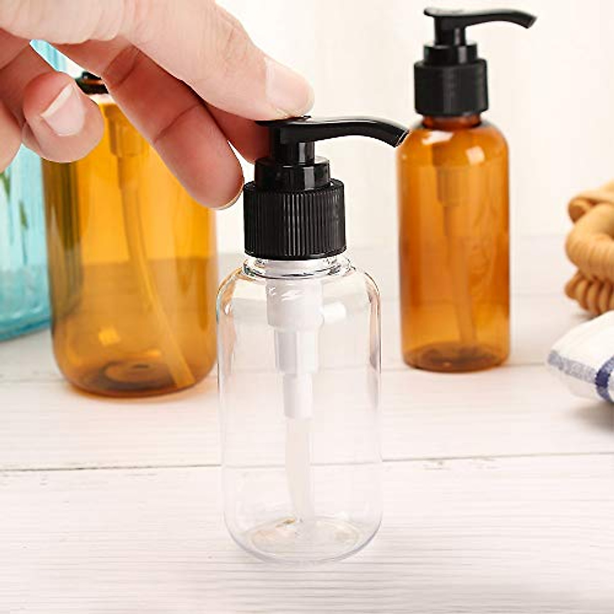 FKJLUN Soap Dispenser Pump 100/200/300ML Foaming Bottle Liquid Soap Whipped Mousse Points Bottling Shampoo Lotion Shower Gel Foam Pump Bottles Travel Hand Lotion Bottle (Color : 300ml Transparent)