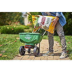 Scotts Turf Builder WinterGuard Fall Weed and Feed 3: Covers up to 15,000 Sq Ft, Fertilizer, 43 lbs.
