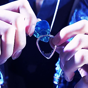 PICKRING Skull Shaped Guitar Pick Holder Necklace for Guitarists/guitar picks keeper storage pendant necklace stainless steel music lovers musicians gifts (SILVER)