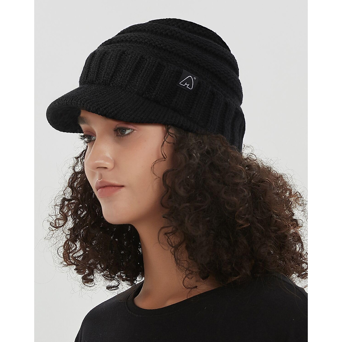 Hat Hut Beanie Hat for Women Men Satin Lined Beanie for Women Satin Lined Winter Hat Slouchy hat with Visor Brim (Black)