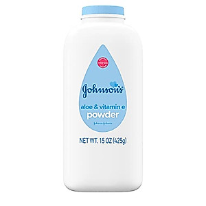 Johnson's Baby Powder, Naturally Derived Cornstarch with Aloe & Vitamin E for Delicate Skin, Hypoallergenic and Free of Parabens, Phthalates, and Dyes for Gentle Baby Skin Care, 15 oz (Pack of 2)