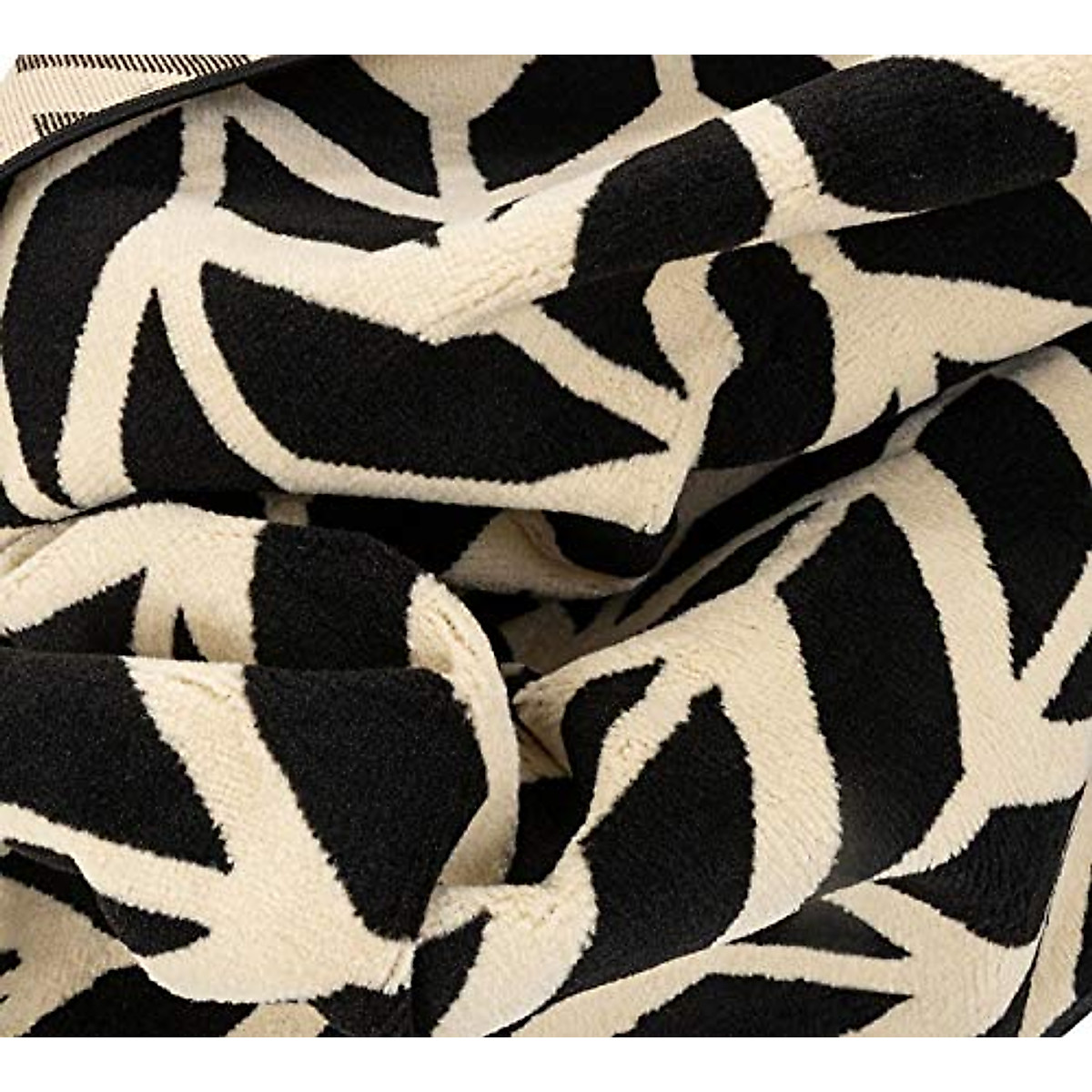 Well Woven Miami Bourban Chevron Black Modern Area Rug 3'3" X 5'3"