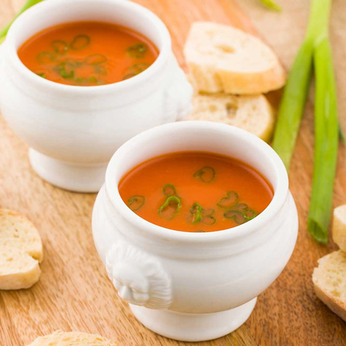 Restaurantware 6 Ounce Porcelain Bowls 10 Lion Head Design Porcelain Small Bowls - Microwave-Safe Oven-Safe White Porcelain White Bowls Chip-Resistant Round