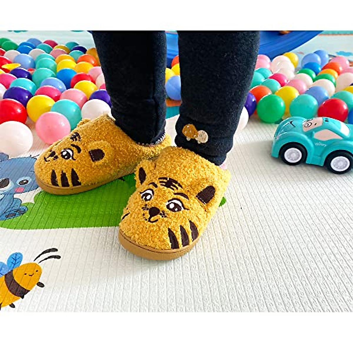 Fengwill Kids Boys Girls Animal Slippers Tiger Clog Slipper Anti-Slip Indoor Home Shoes (10-11 Little Kid, Yellow, numeric_10)