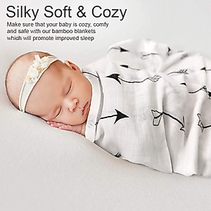 Pregnancy Gifts for New Parents Est 2023- New Mom Gifts Basket for Pregnancy Announcement, Baby Shower - Mom & Dad Mugs, Decision Coin, Ultrasound Frame, Swaddle Blanket, Bib, Socks