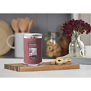 Yankee Candle Home Sweet Home Scented, Classic 22oz Large Tumbler 2-Wick Candle, Over 75 Hours of Burn Time