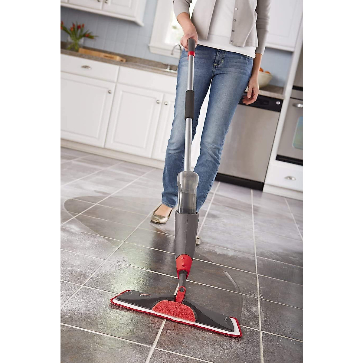 Rubbermaid Reveal Spray Microfiber Floor Cleaning Kit for Laminate & Hardwood Floors, Spray Mop with Reusable Washable Pads, Commercial