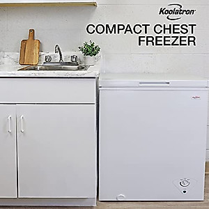 Koolatron Compact Chest Freezer, 5.5 cu ft (155L), White, Manual Defrost Deep Freeze, Storage Basket, Space-Saving Flat Back, Stay-Open Lid, Front-Access Defrost Drain, for Apartment, Condo, Cottage