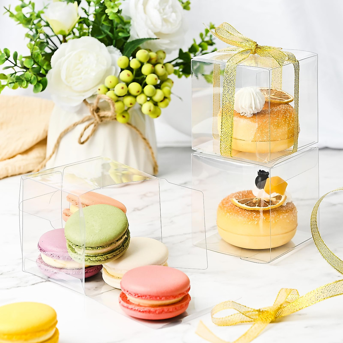 Ohuimrt 45 Pack Clear Favor Boxes, 3 x 3 x 3 Inches Transparent Plastic Gift Boxes with Ribbon Individual Macaron Boxes Candy Boxes Party Favor Boxes