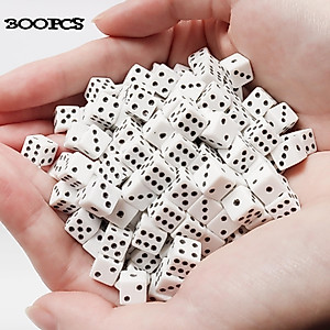 300 Pieces Dices Set Mini Dice 6 Sided Game Dices Tiny Square Corner Dice (0.27 Inch/7mm)