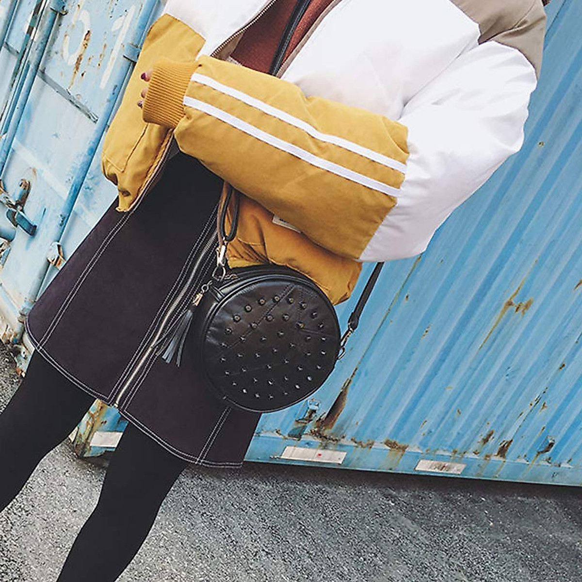 Heidi Bag Leather Round Handbag Circle Crossbody Bag Bucket Messenger Bag with Chain Tassel Fringe Black