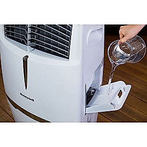 Honeywell 525 CFM Indoor Portable Evaporative Air Cooler, Fan & Humidifier with Ice Compartment & Remote, White