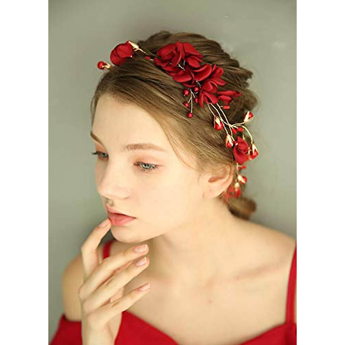 Chargances Wedding Bride Floral Red Headband Crystal Gold Hair Vine with Pearl Rhinestone Hair Accessory Boho Delicate Hair Piece Jewelry for Women and Girls