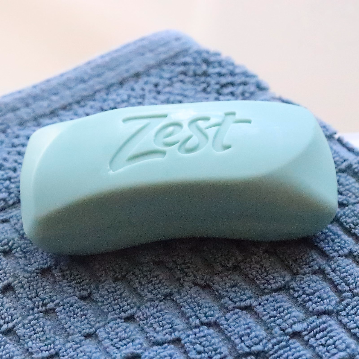 Zest Bar Soap - Enriched with Vitamin E - Moisturizing Body Soap - Gentle Soap - Paraben-Free Soap Bar - Suitable for All Skin Types - Aqua - 16 Pc