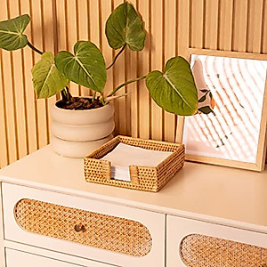 Rattan Napkin Holder Square, 7.5" x 7.5" x 2.5", Wicker Napkin Tray, Woven Guest Towel Holder for Restaurant/Kitchen/Bathroom