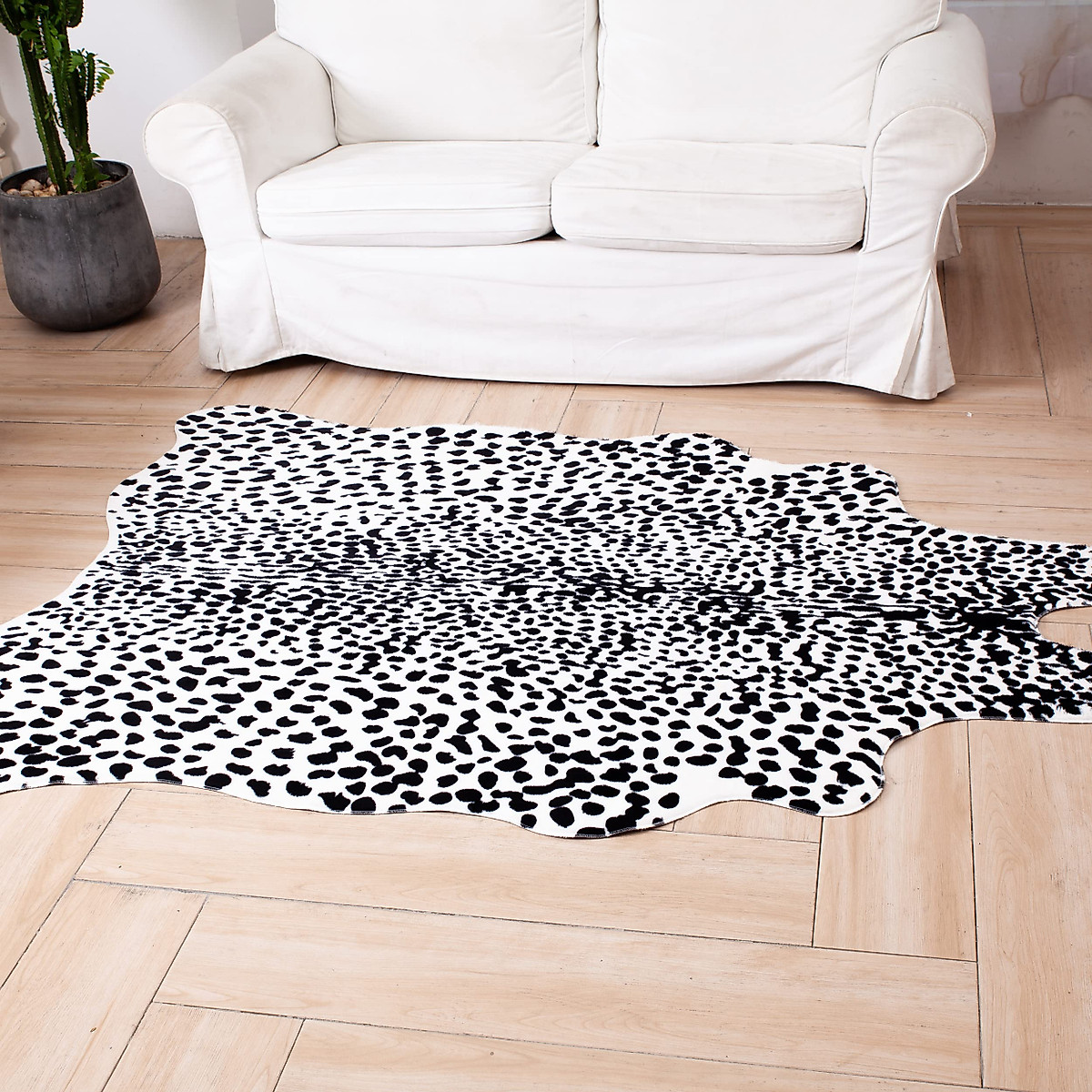 MustMat Faux Animal Rug Black and White Leopard Print Rugs for Living Room Approx 4.5'x6.2'