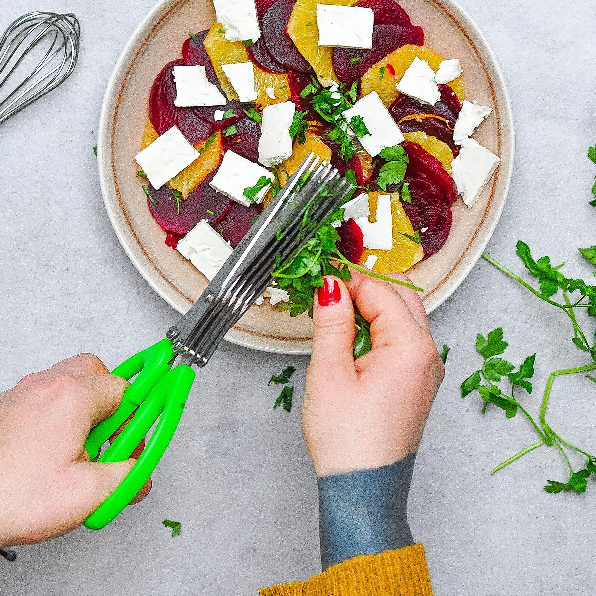 Westmark Germany Stainless Steel 5-Blade Herb Scissors with Cleaning Comb (Green)