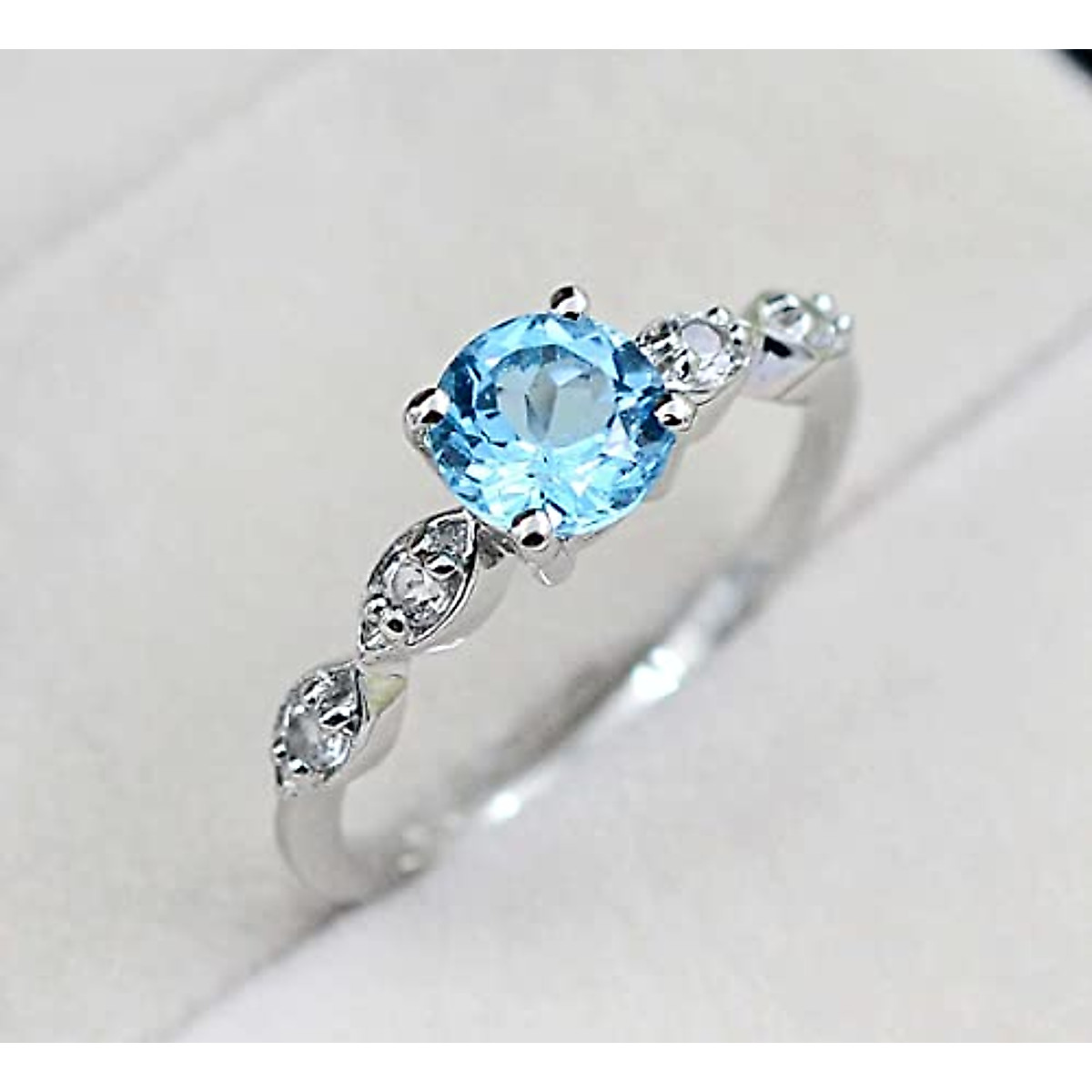 6 MM Round Cut Natural Swiss Blue Topaz Gemstone 925 Sterling Silver December Birthstone Solitaire Unisex Proposal Ring For Christmas Gift (Rose Gold Rhodium Plated Silver, 6)
